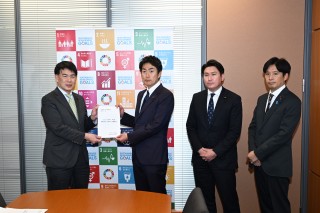 大西税調会長、日本維新の会の税制責任者と会談 - 立憲民主党